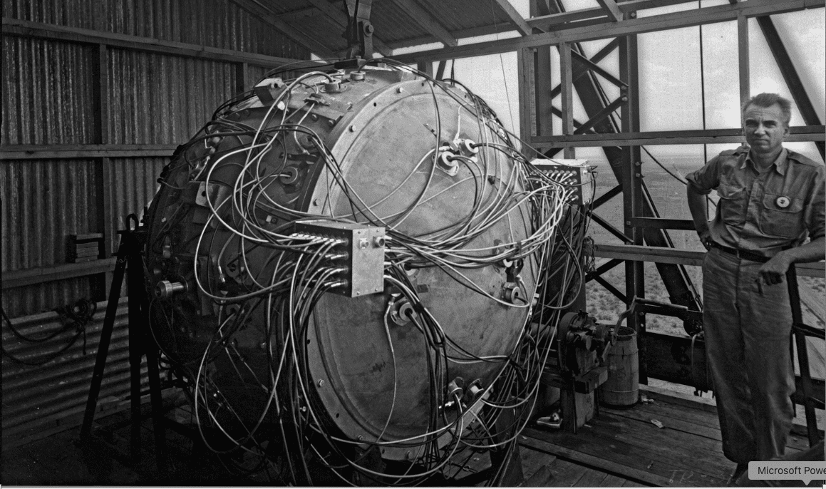 Manhattan Project: In-Depth History of the Atomic Bomb in WWII